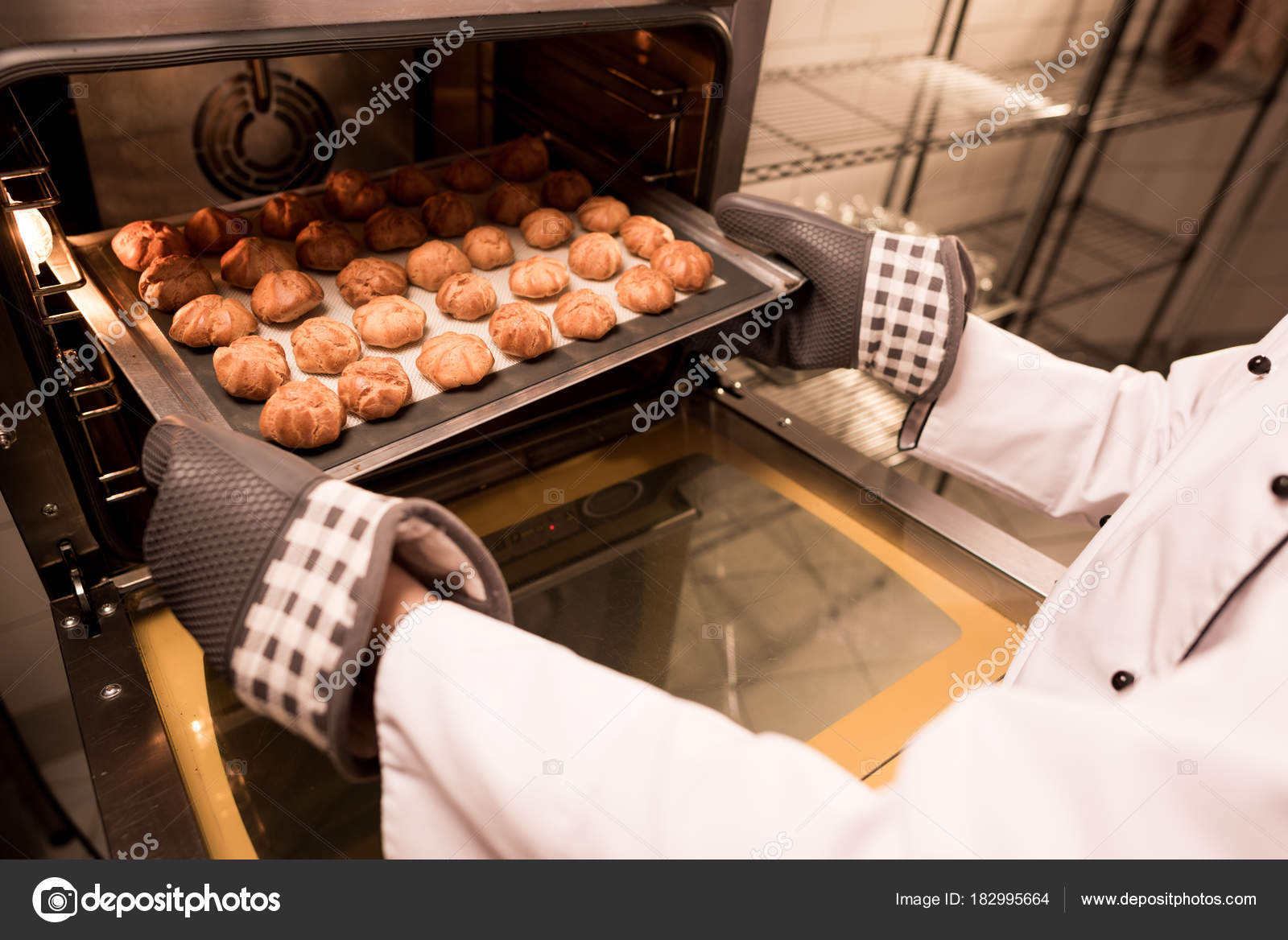 Partial View Confectioner Taking Eclairs Baking Pan Out Oven — Stock ...