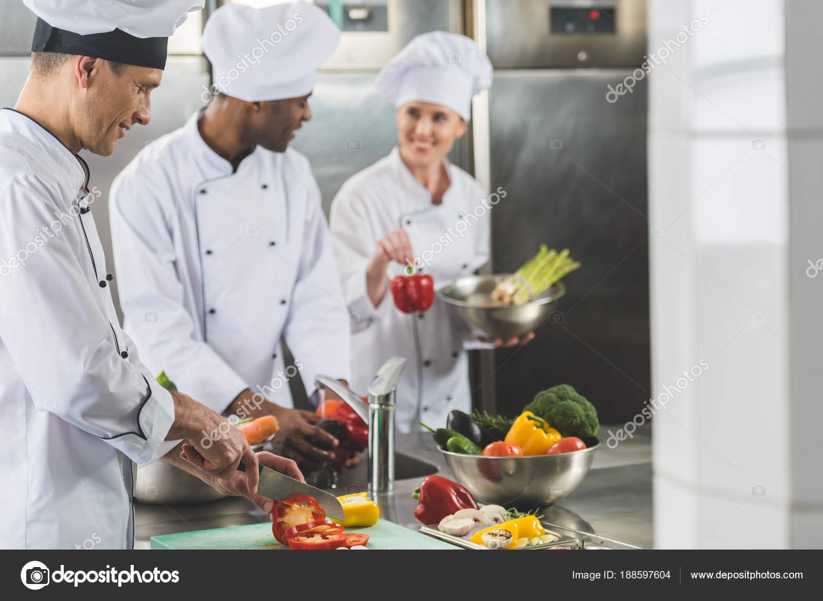 Smiling Multicultural Chefs Preparing Food Restaurant Kitchen ⬇ Stock ...