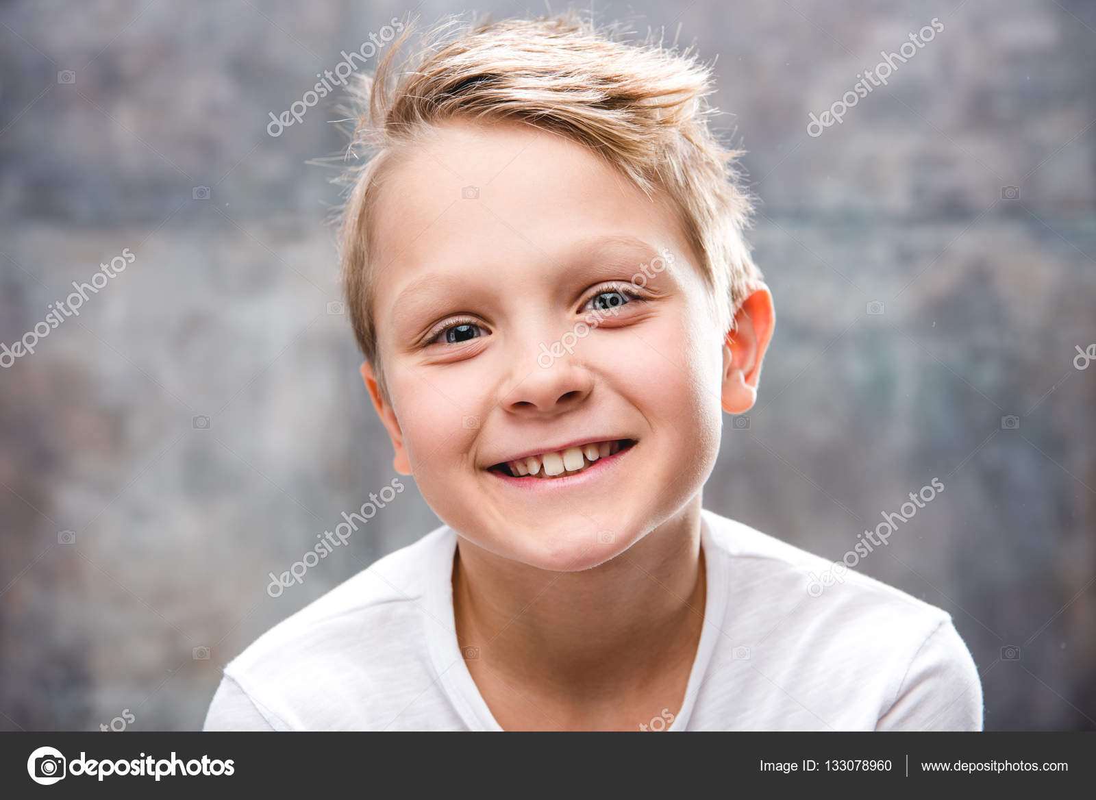 Cute smiling boy — Stock Photo © DmitryPoch #133078960