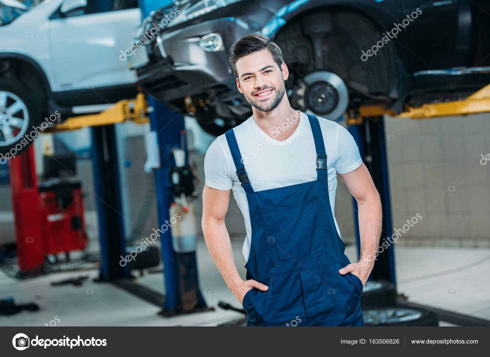Smiling young automechanic — Stock Photo © DmitryPoch #163506826