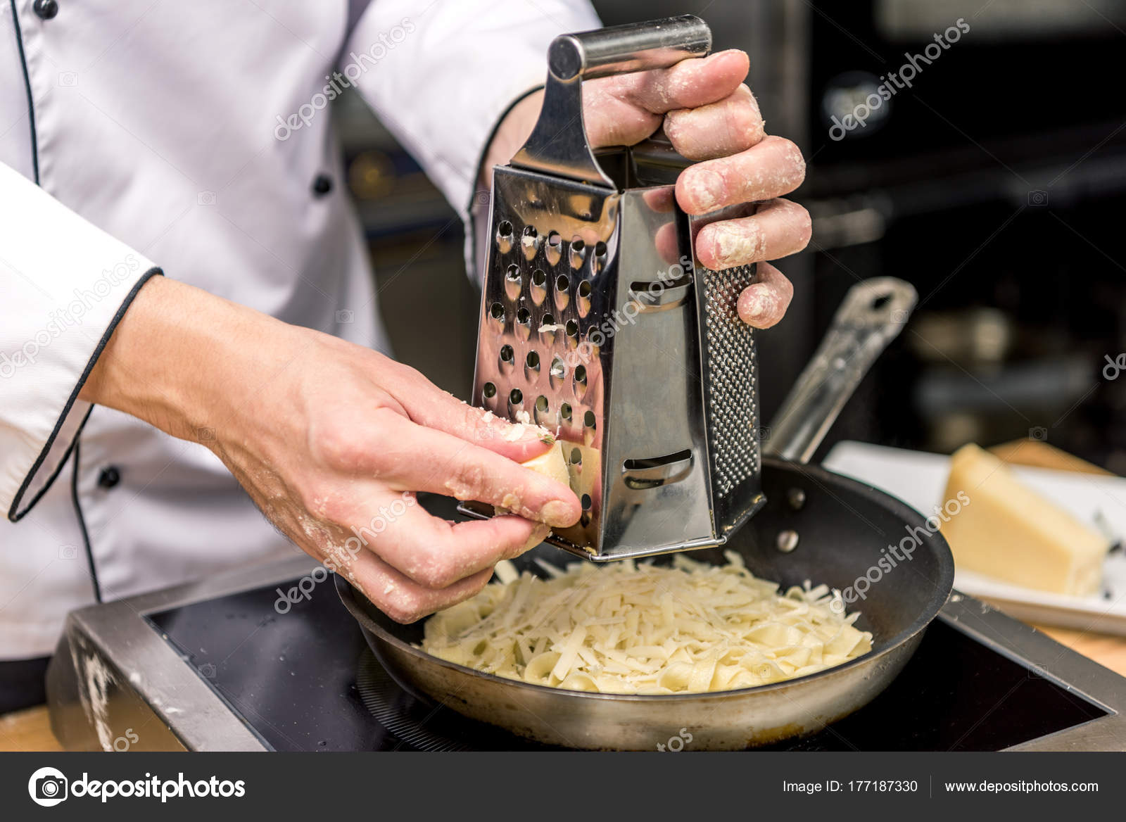 Grating Food
