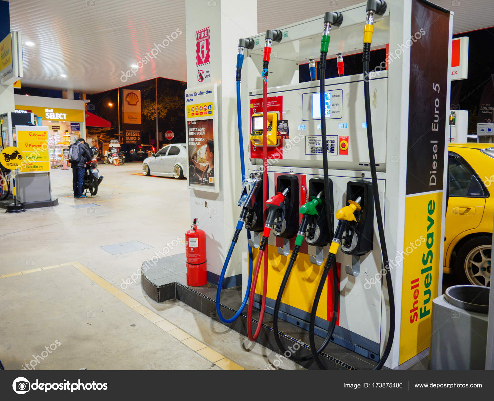 Pictures: sky taken at gas stations | Shell gas station blue sky ...