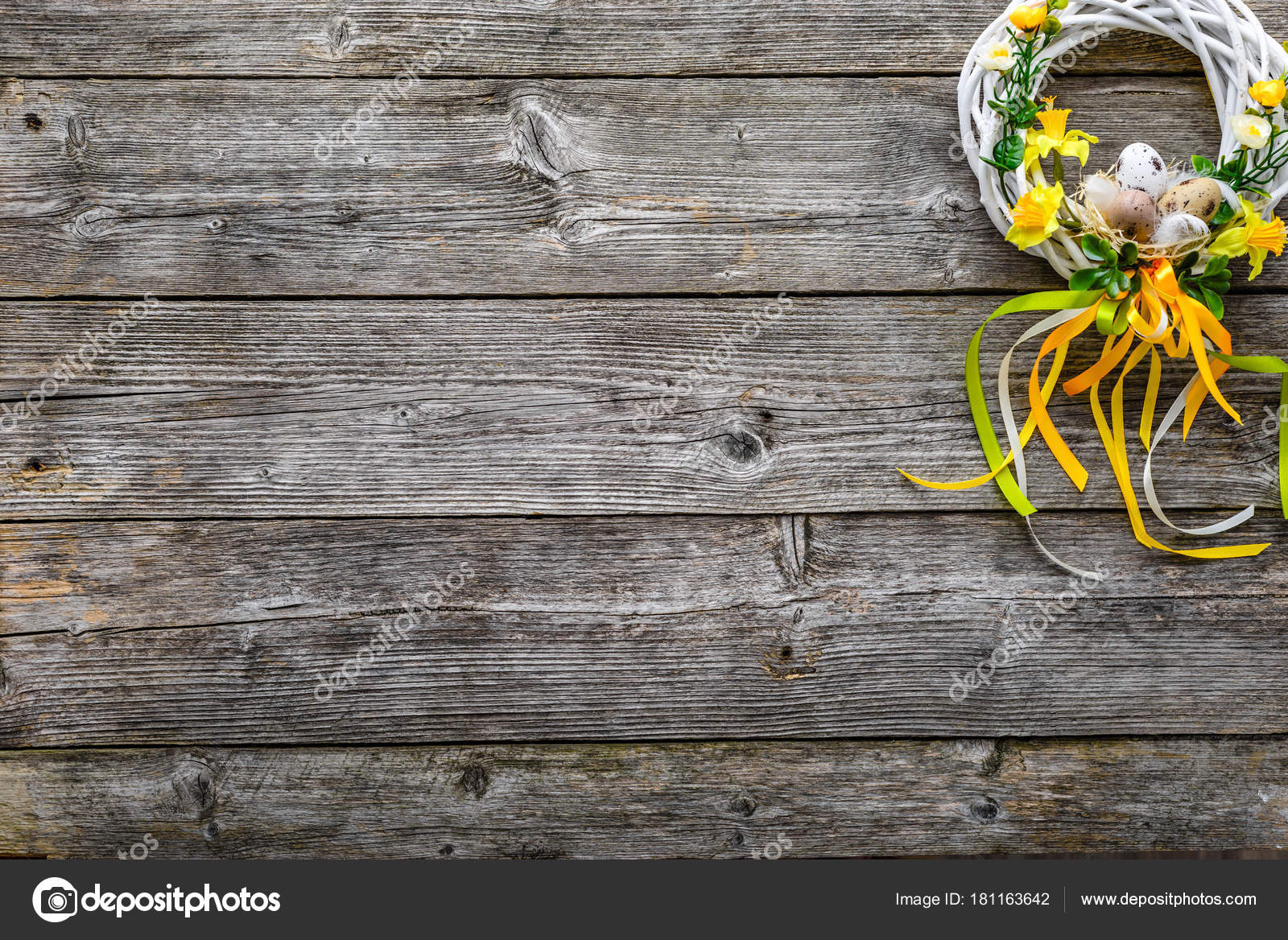 Easter Background Rustic Wood Easter Eggs Spring Flowers Wreath Door ...