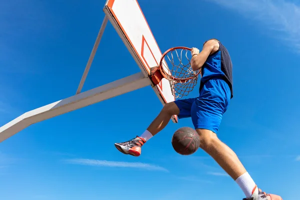 Dunking Stock Photos, Royalty Free Dunking Images | Depositphotos