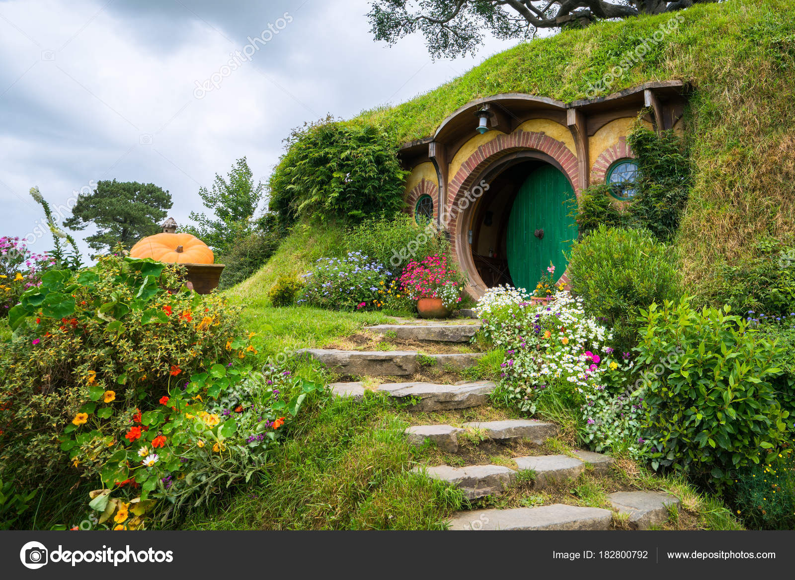 Hobbiton movie set for "The Hobbit" in New Zealand – Stock Editorial ...